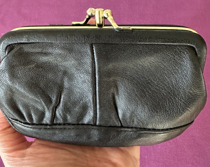 Black Vinyl MCM Wallet/purse With Kiss Lock Clasp 1970's Change Purse ...