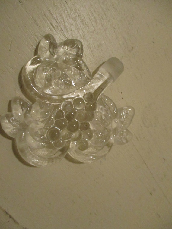 Vintage circa 1950/60s Frosted Pink Perfume Bottle w/… - Gem