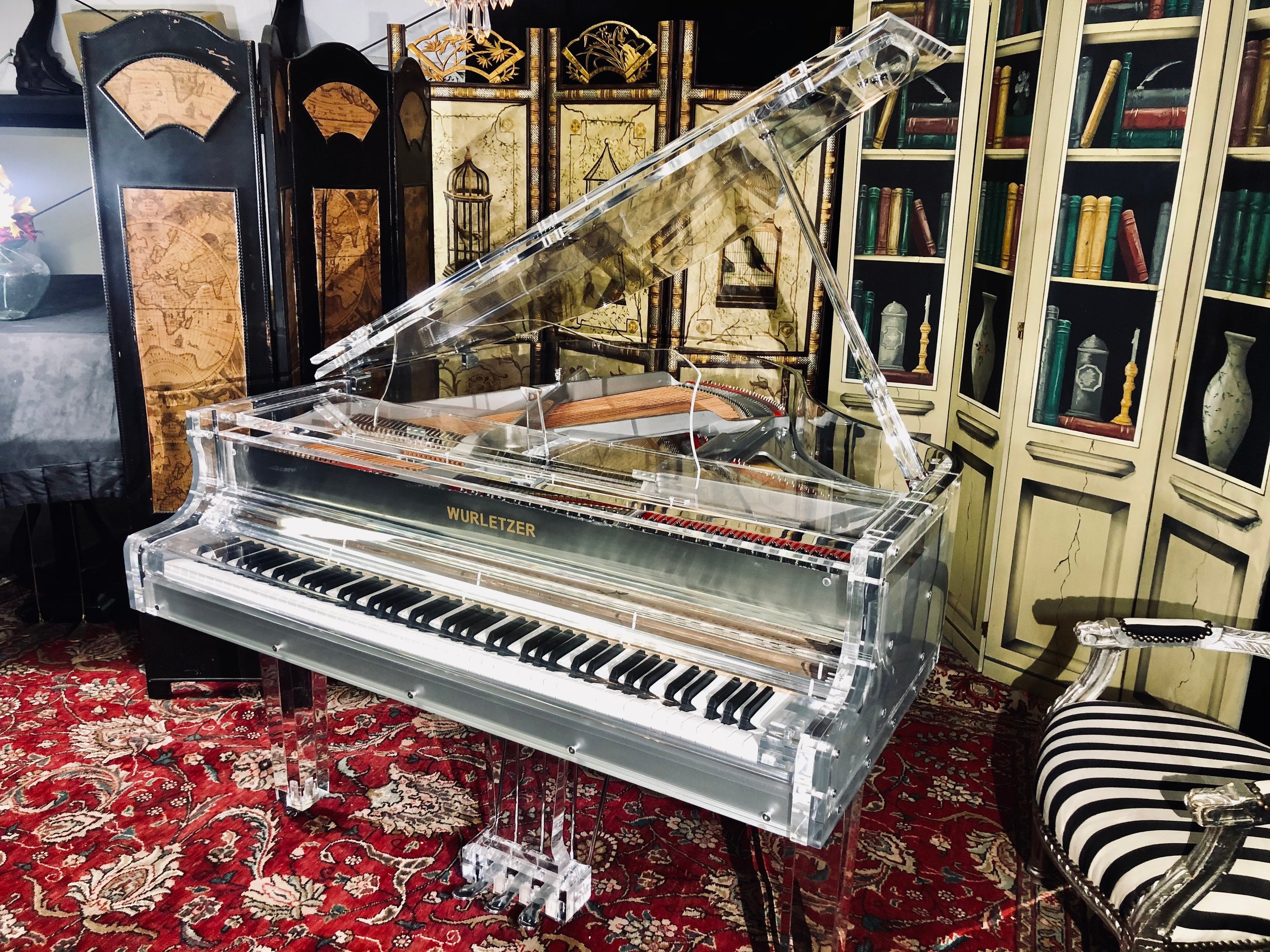 2024 Fabulous Crystal Grand Piano 5’ Silver Body and Harp With Clear ...