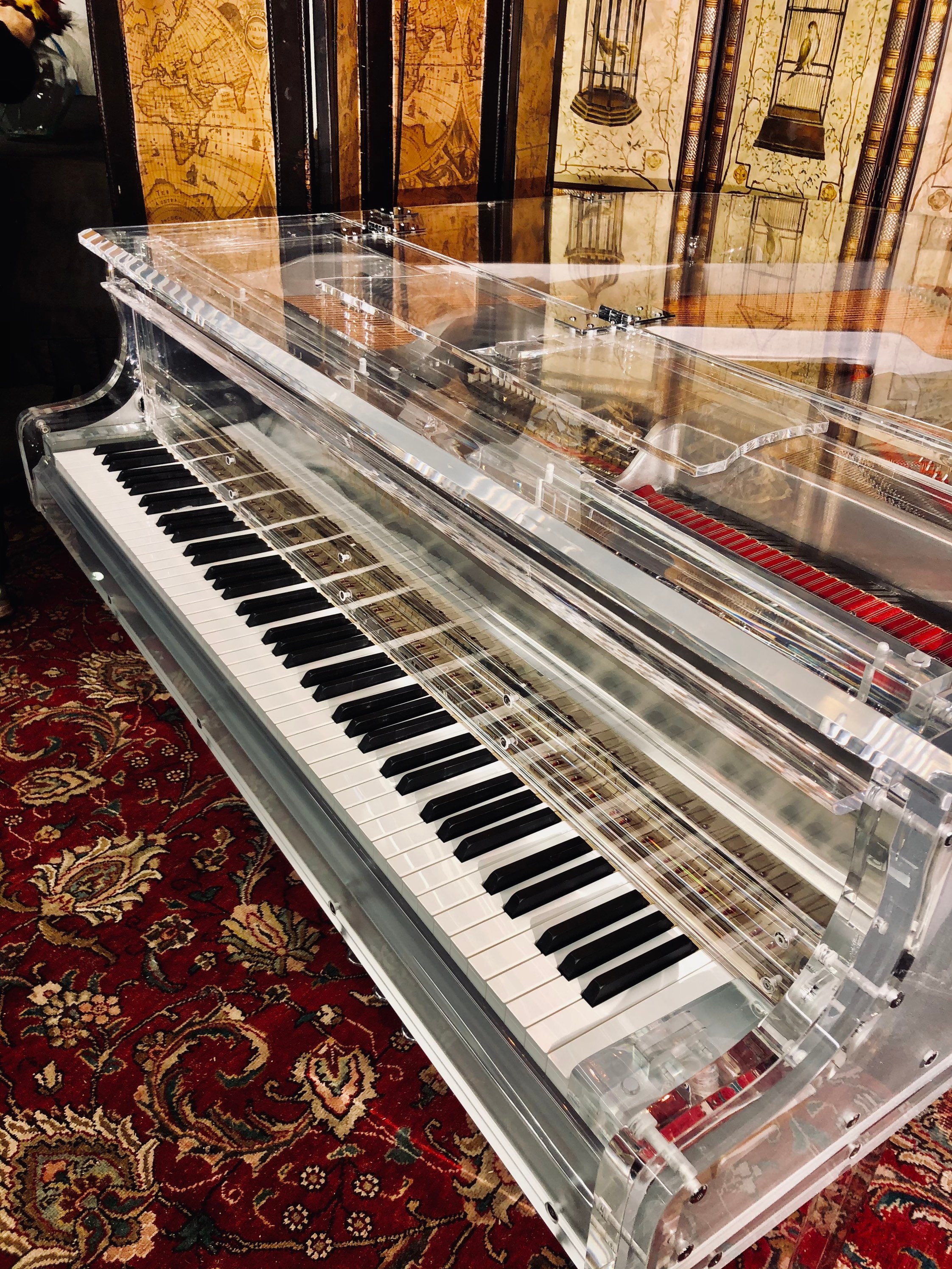 2024 Fabulous Crystal Grand Piano 5’ Silver Body and Harp With Clear ...