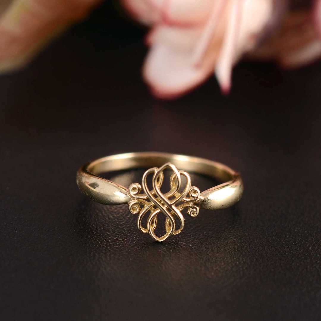 Handmade Brass Floral Ring, Minimalist Unisex Jewelry - Etsy