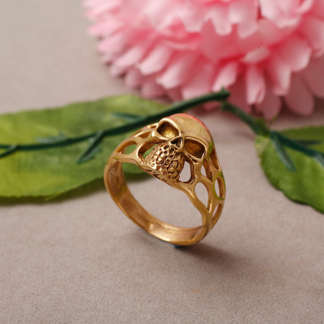 Skull Ring, Dainty Skull Ring, Skull Stacking Ring, Tiny Skull Ring ...