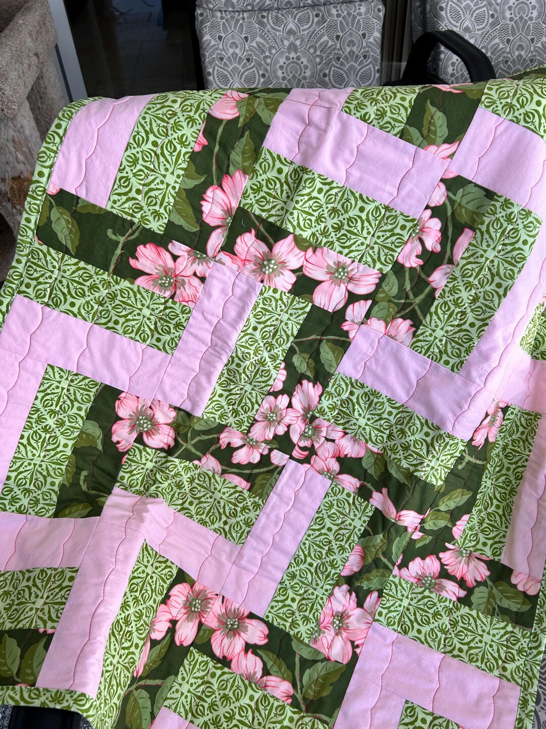Lap Quilt - Pink Dogwoods in Bloom - Etsy