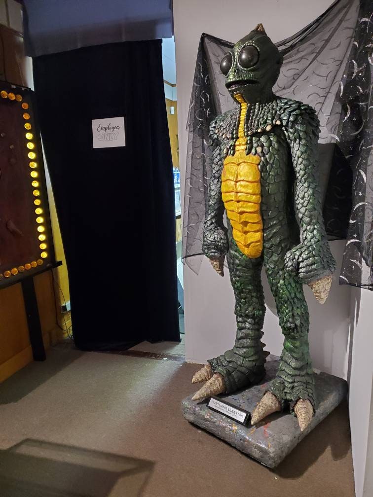 Portland Sleestak Life Sized Free Standing Mixed Media Sculpture - Etsy