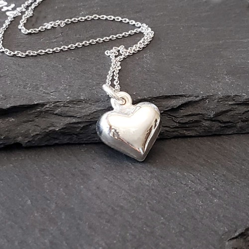 Sterling Silver Puffed Heart Pendant Necklace. - Etsy
