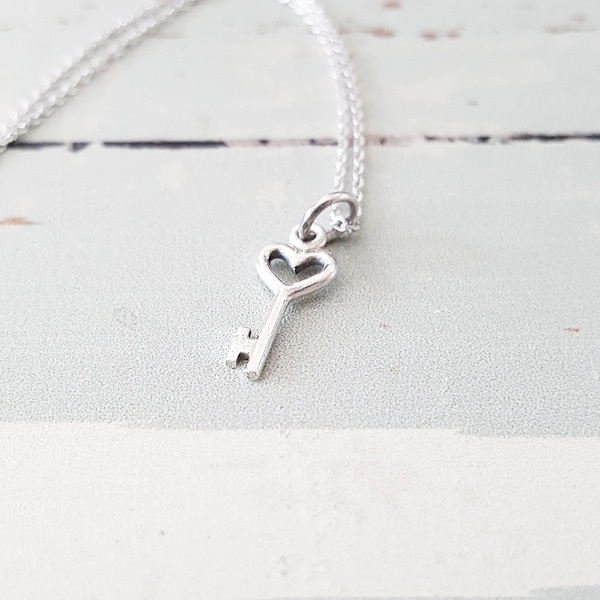 Heart Key Necklace - Etsy