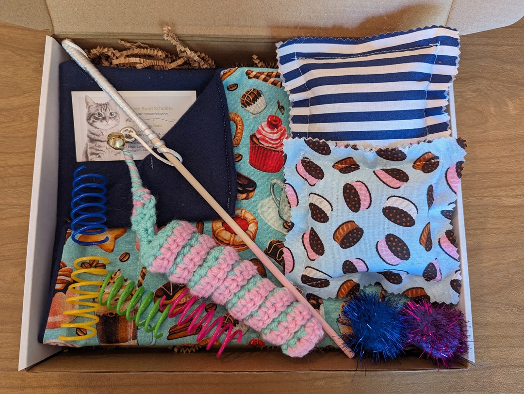 Handmade Catnip Toy Box Cat Gift Box Sweet Dessert Catnip Box Gift for ...