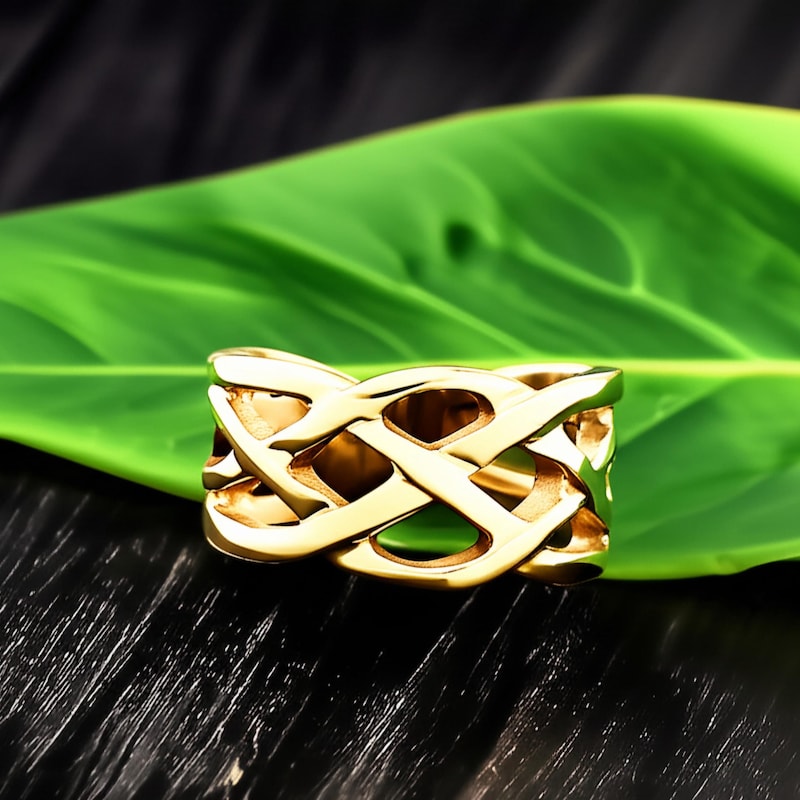 Celtic Interlace Ring - Etsy