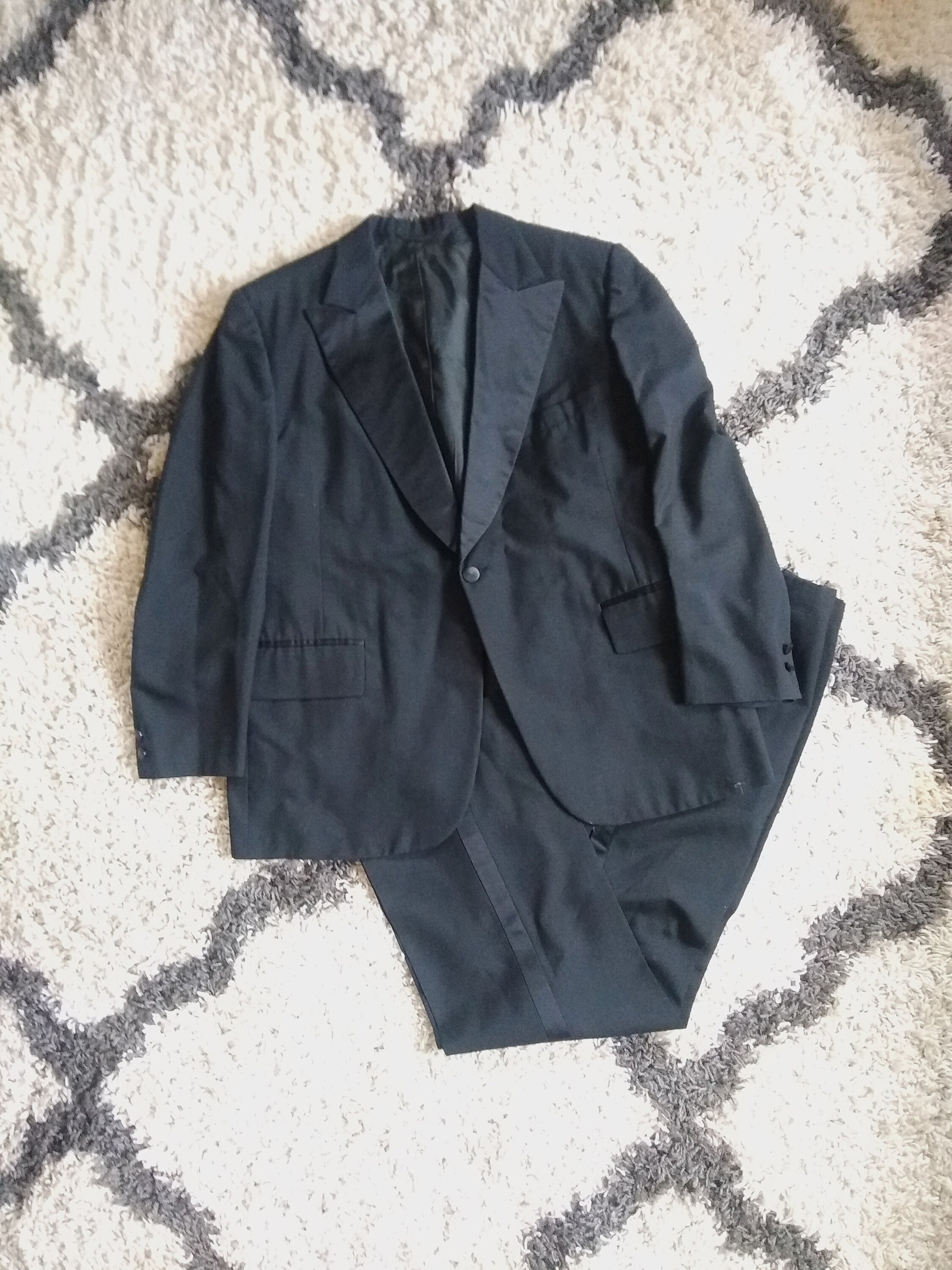 70s Classic Tuxedo Suit - Etsy