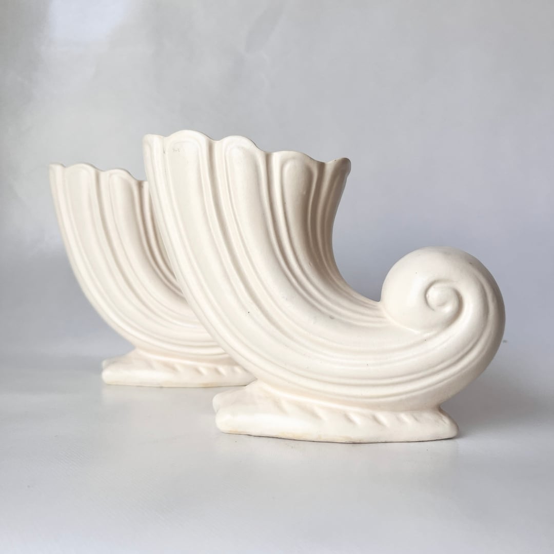 Pair of Cream Nautilus Cornucopia Vases. Horn of Plenty Jardiniere. USA ...