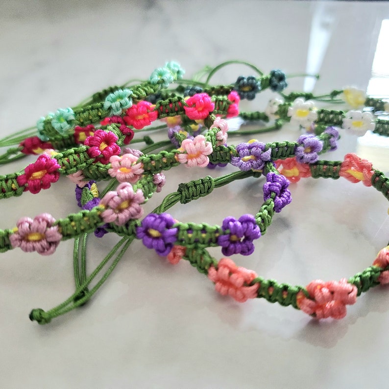 Daisy Chain Bracelet|friendship Bracelet|flower Bracelet|macrame ...