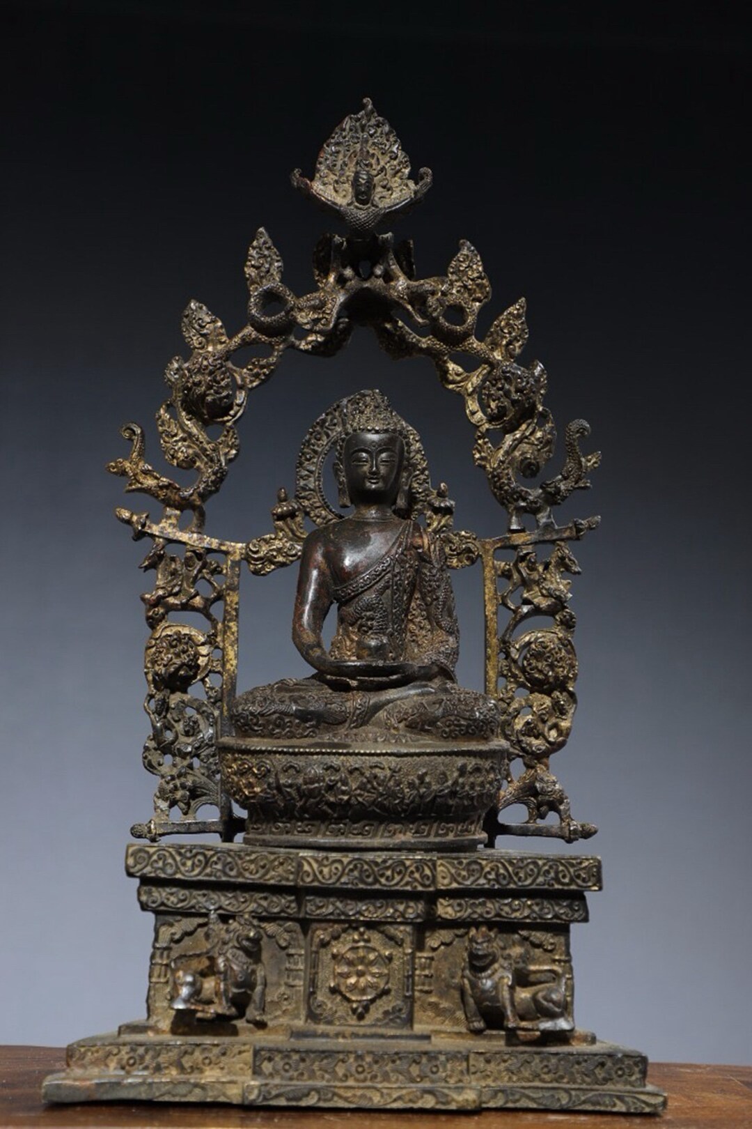 Chinese Antique Pure Copper Buddha Statue of Shakyamuni With Backlit ...