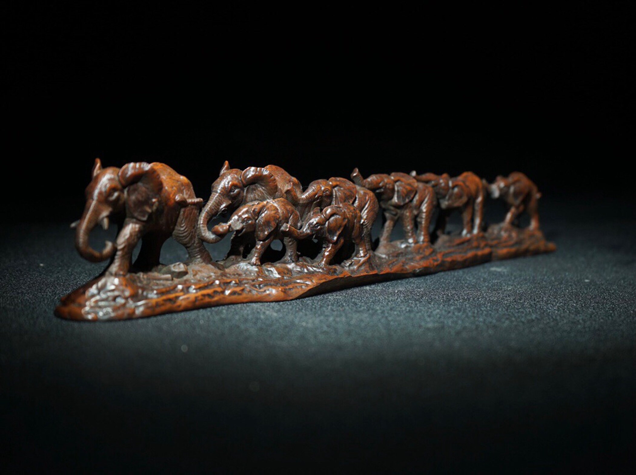 Hand-carved Boxwood elephant Pen Holder | Etsy