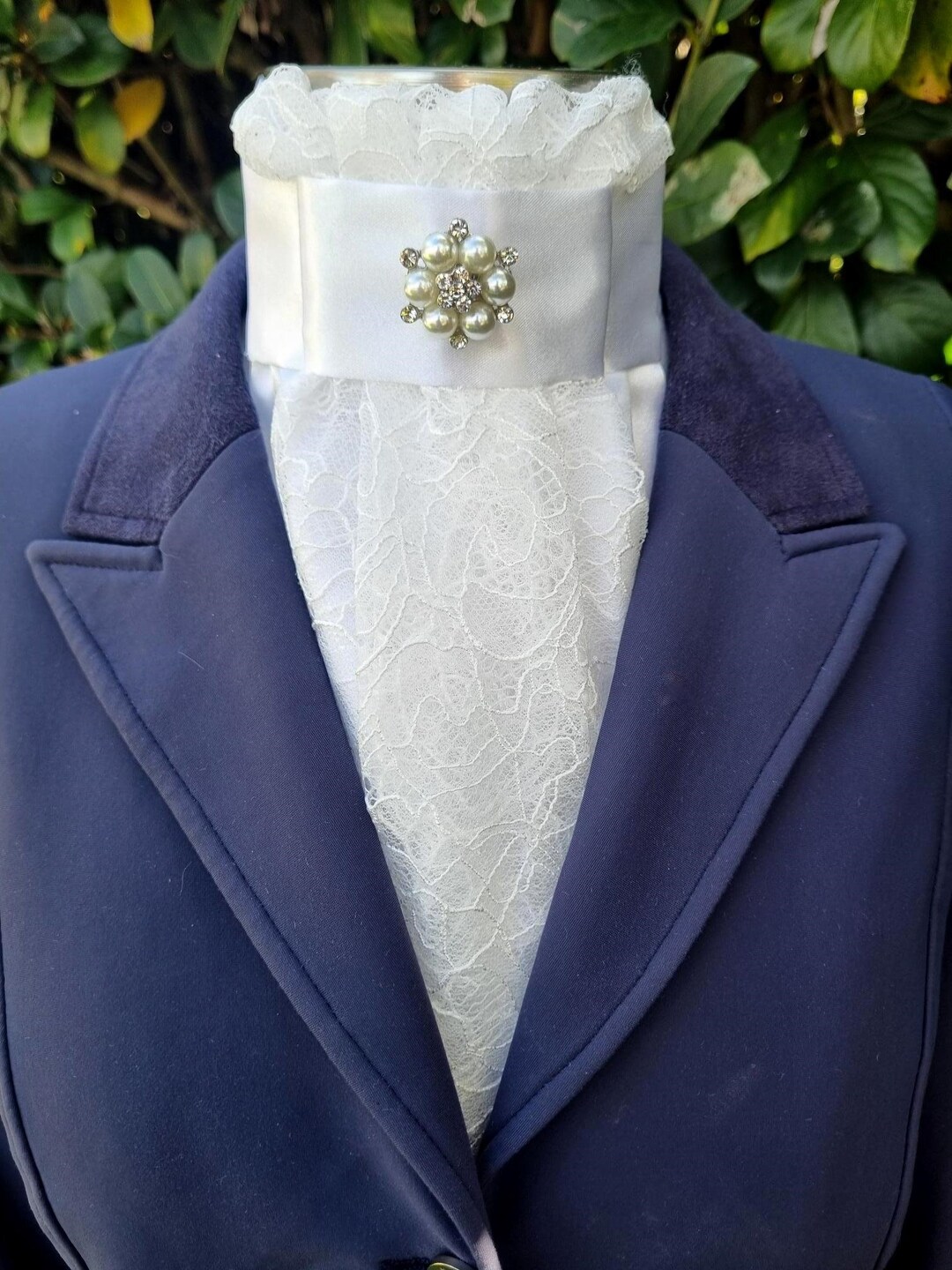 ERA Lyndal Grace White Satin and Chantilly Lace Pre-tied Stock Tie ...