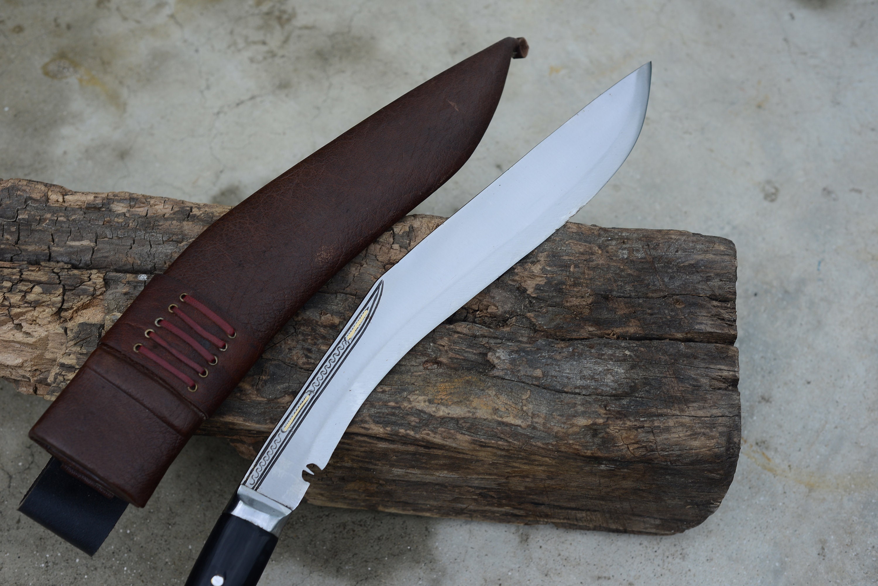 15 Inches Traditional Gurkha Sirupate Panawal Khukuri-full Tang-kukri ...