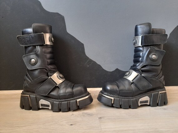 Buy cradle boots cheap online