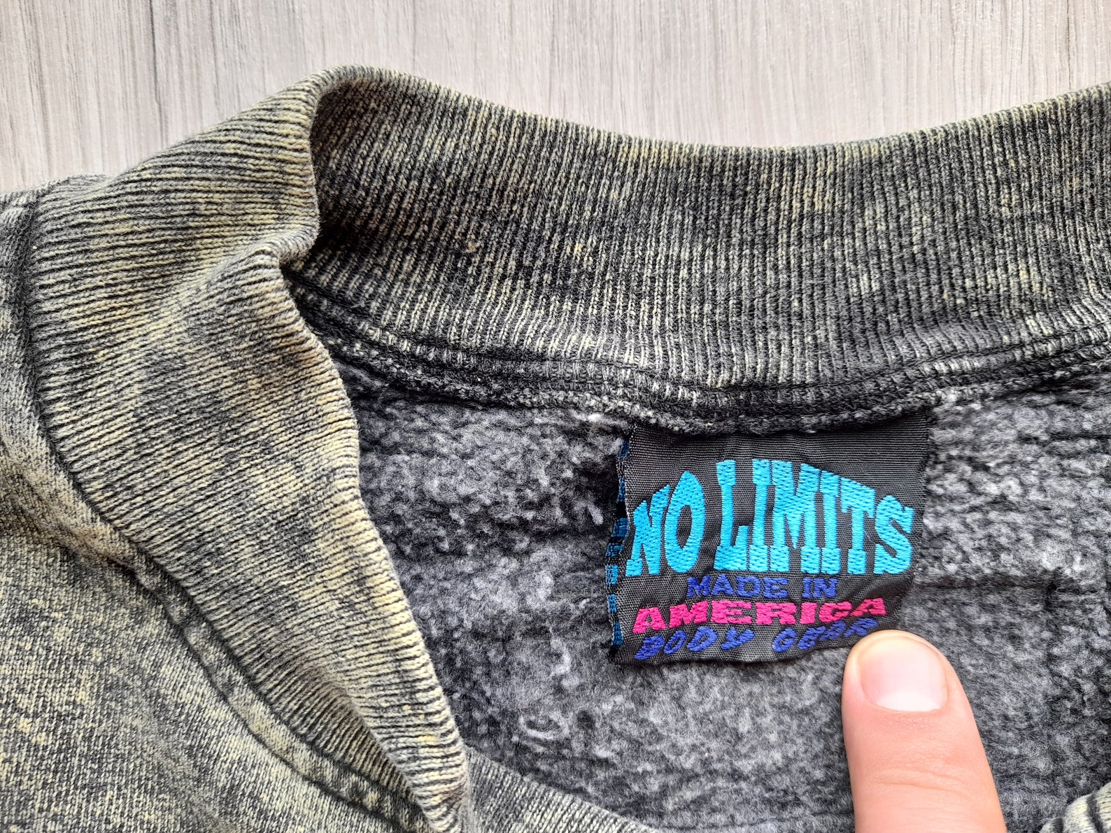 Vintage No Limits Body Gear Sweatshirt Gym Bodybuilding | Etsy
