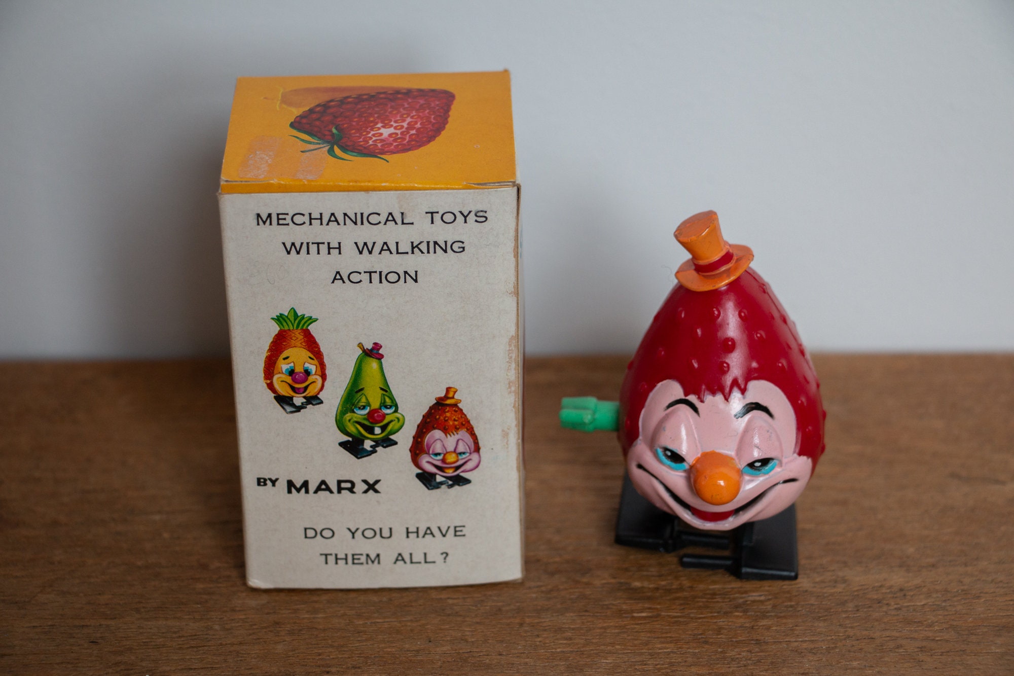 Vintage Sassie Strawberry Louis MARX Munchie Mechanical Hopping Windup ...