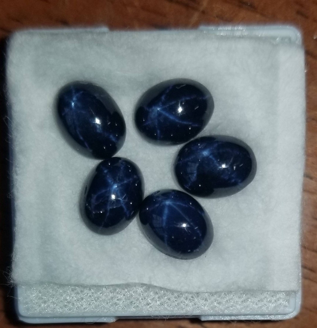 Blue Star Sapphire (diffused) 6x4mm, 7x5mm, 8x6mm & 9x7mm Cabochon Oval ...
