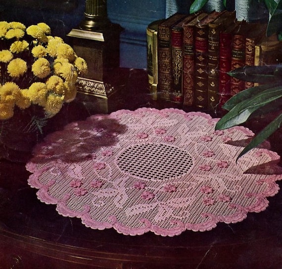 Filet Crochet Doily Pattern Flowers ornament Vintage PDF | Etsy