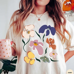 Retro Flower Shirt, Vintage T Shirt Aesthetic, Oversized, Graphic Tee ...