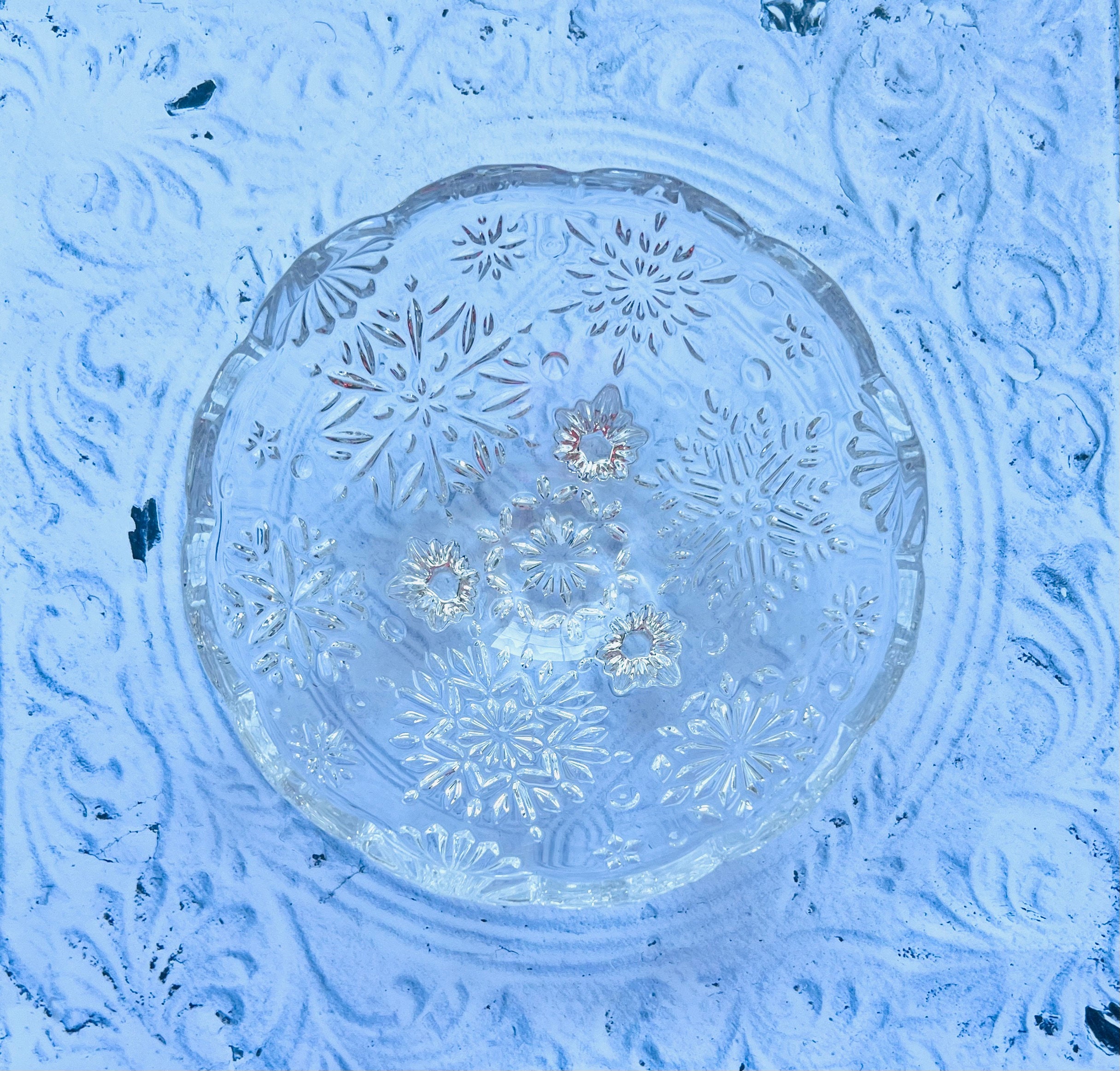Mikasa Snowflake Footed Glass Bowl - Etsy