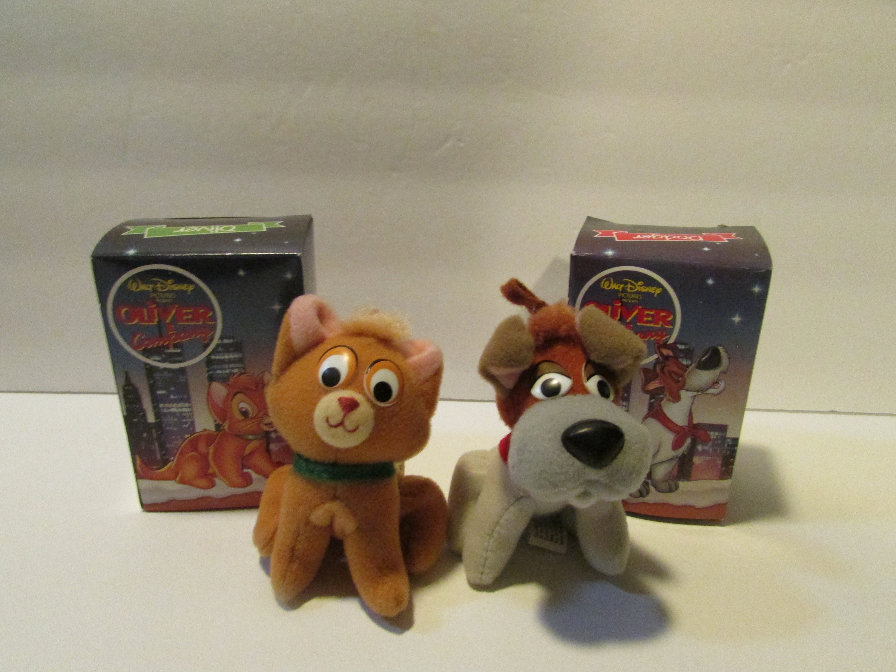 Oliver And Company Rita Plush