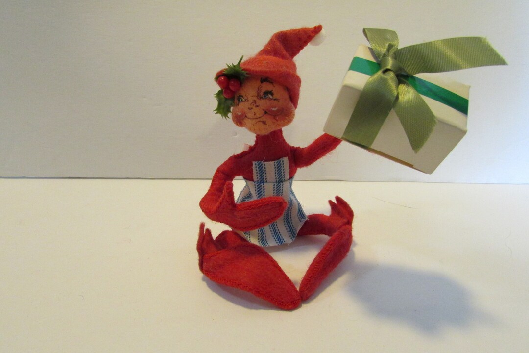 Vintage Annalee Red Pixie Elf Holding Christmas Gift Sitting Figure - Etsy