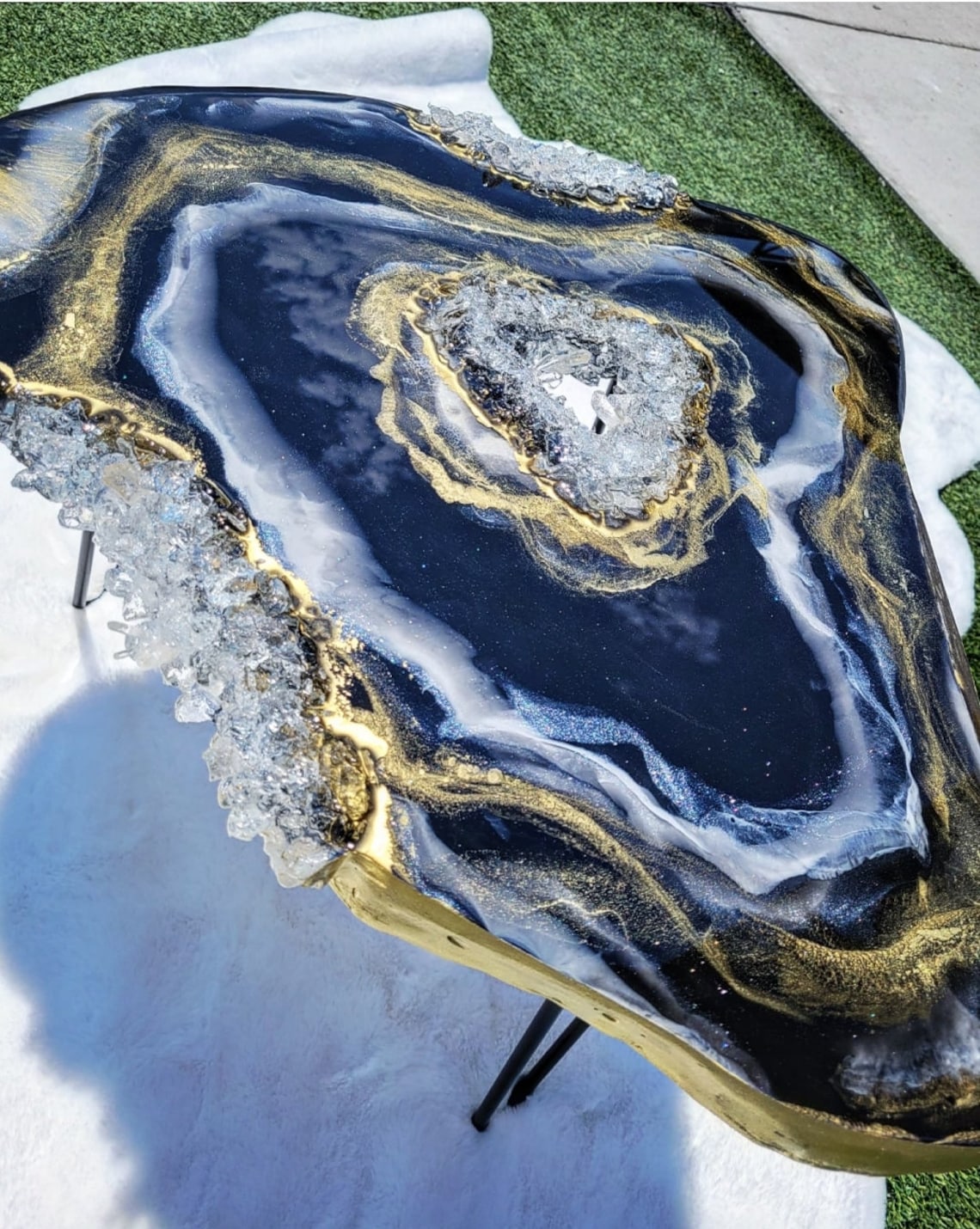 Geode Table *CUSTOM LISTING* (read Description) - Etsy