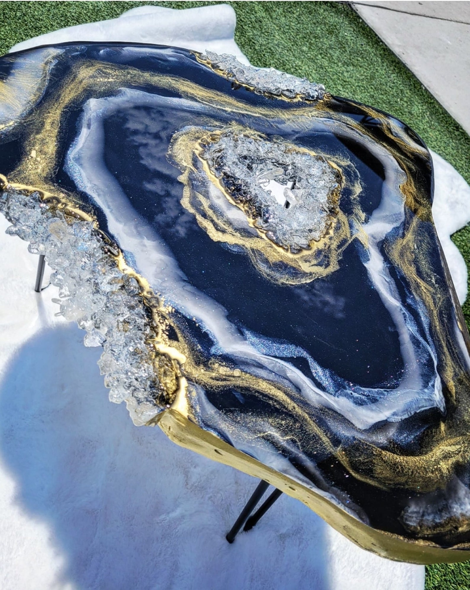 Geode Table *CUSTOM LISTING* (read Description) - Etsy