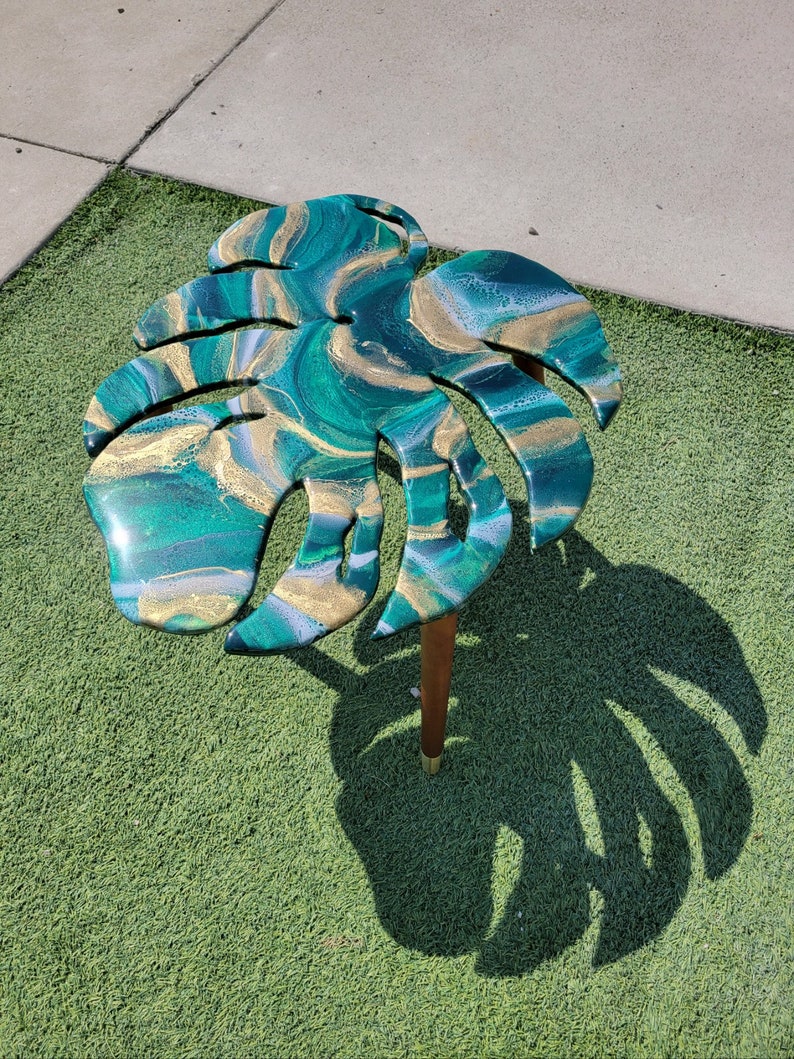 Monstera Leaf Custom Table - READ DESCRIPTION - Etsy