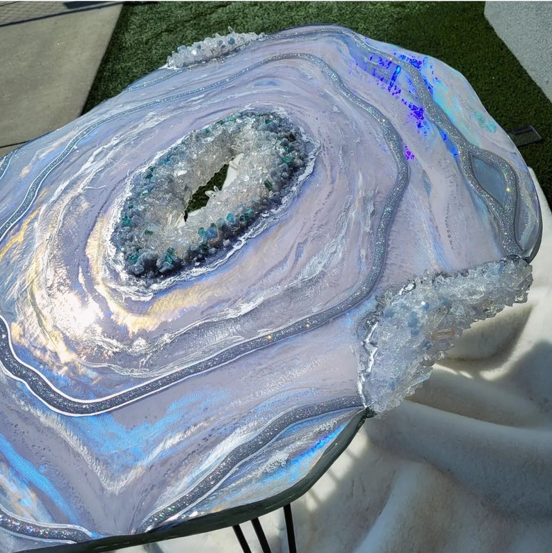 Geode Table *CUSTOM LISTING* (read Description) - Etsy