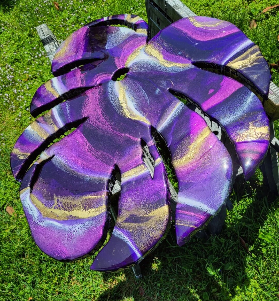 Monstera Leaf Custom Table - READ DESCRIPTION - Etsy