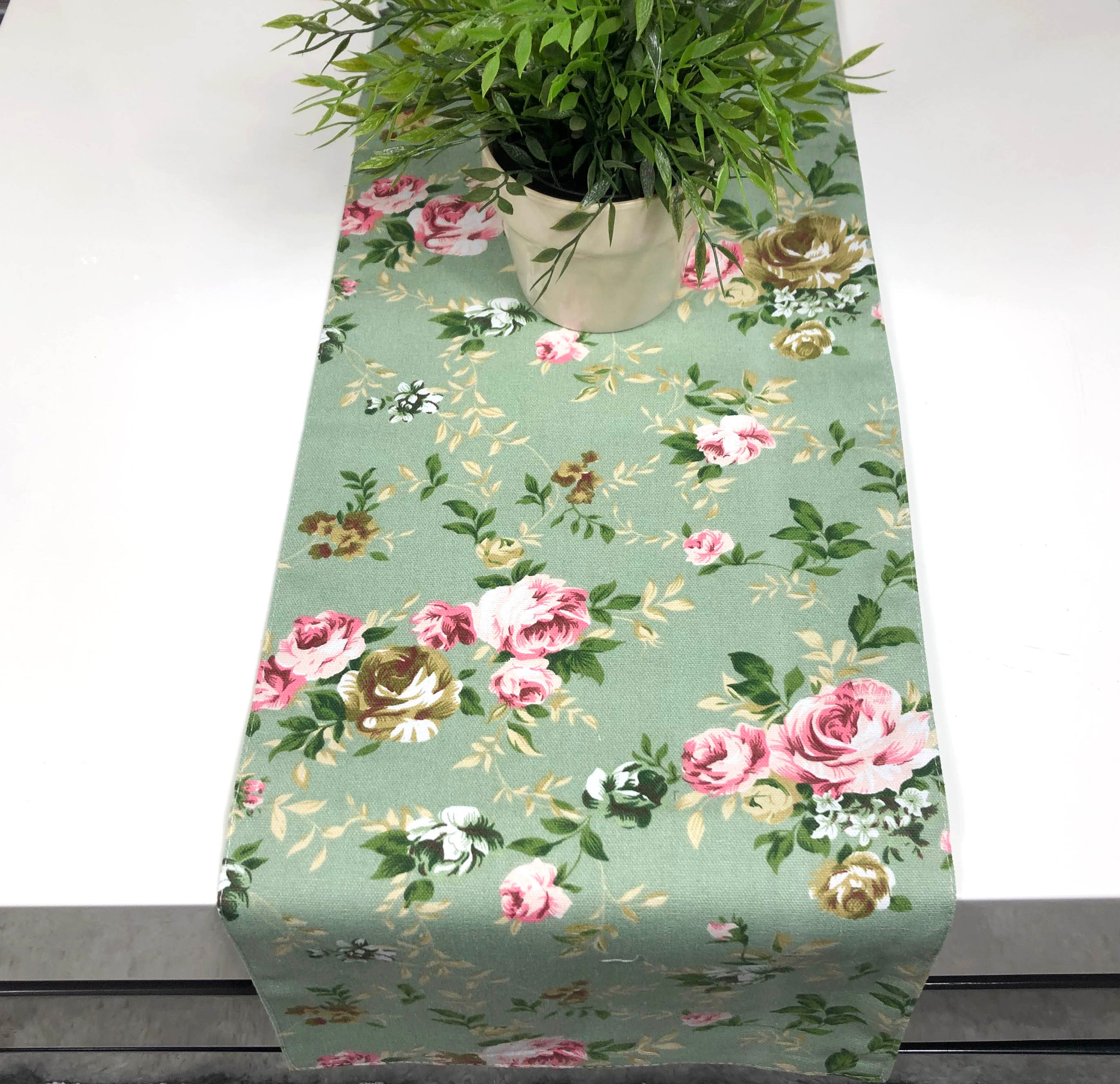Floral Linen Placemats and Table Runner Set - Etsy New Zealand