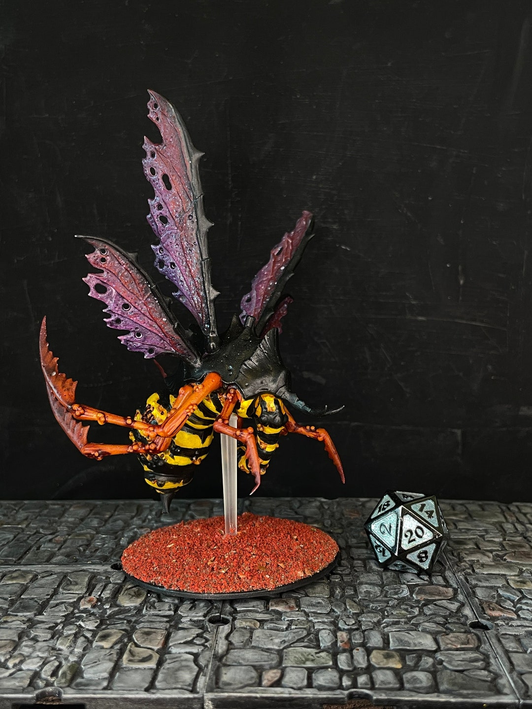 Giant Hellwasp, Plague Drone - Painted Miniature - D&D - Frostgrave ...