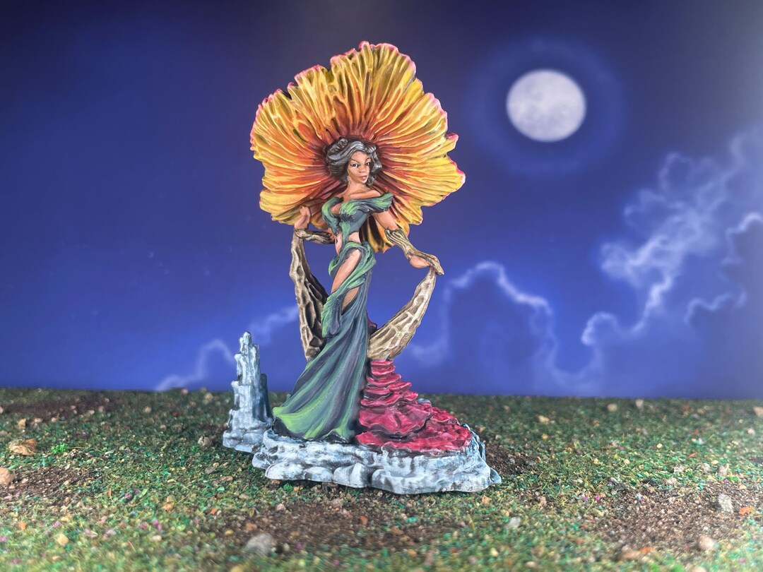 Fungal Queen, Mushroom Queen - Painted Miniature - D&D - Frostgrave ...