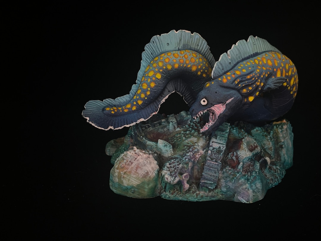Giant Eel, Dire Eel, Moray Eel - Painted Miniature - D&D - Frostgrave ...