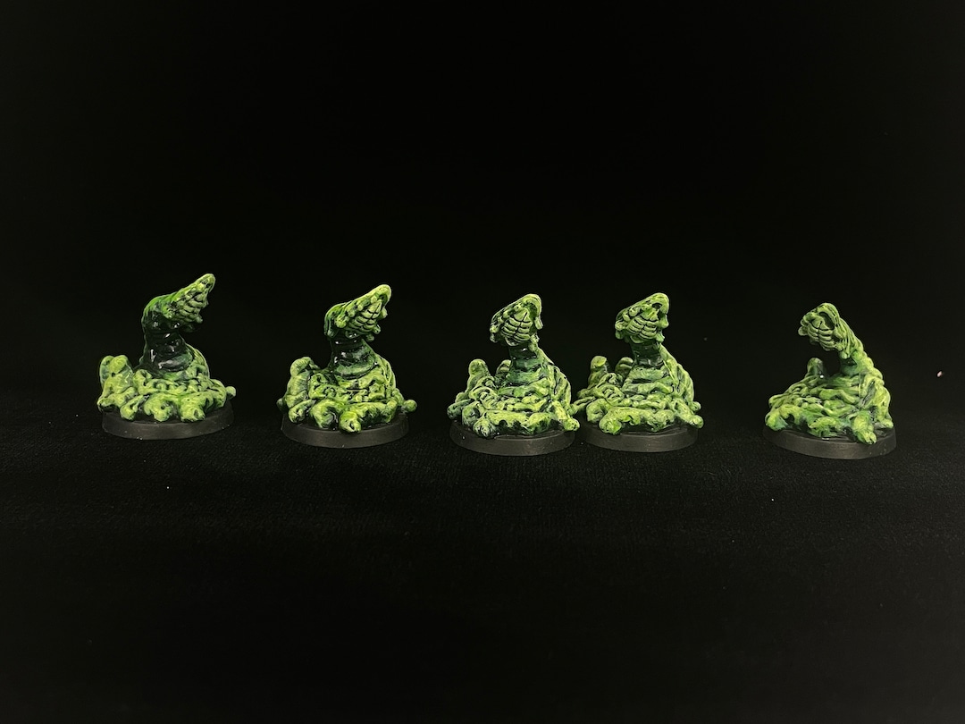 5x Oozes, Slimes, Glowing Worms - Painted Miniature - D&D - Frostgrave ...