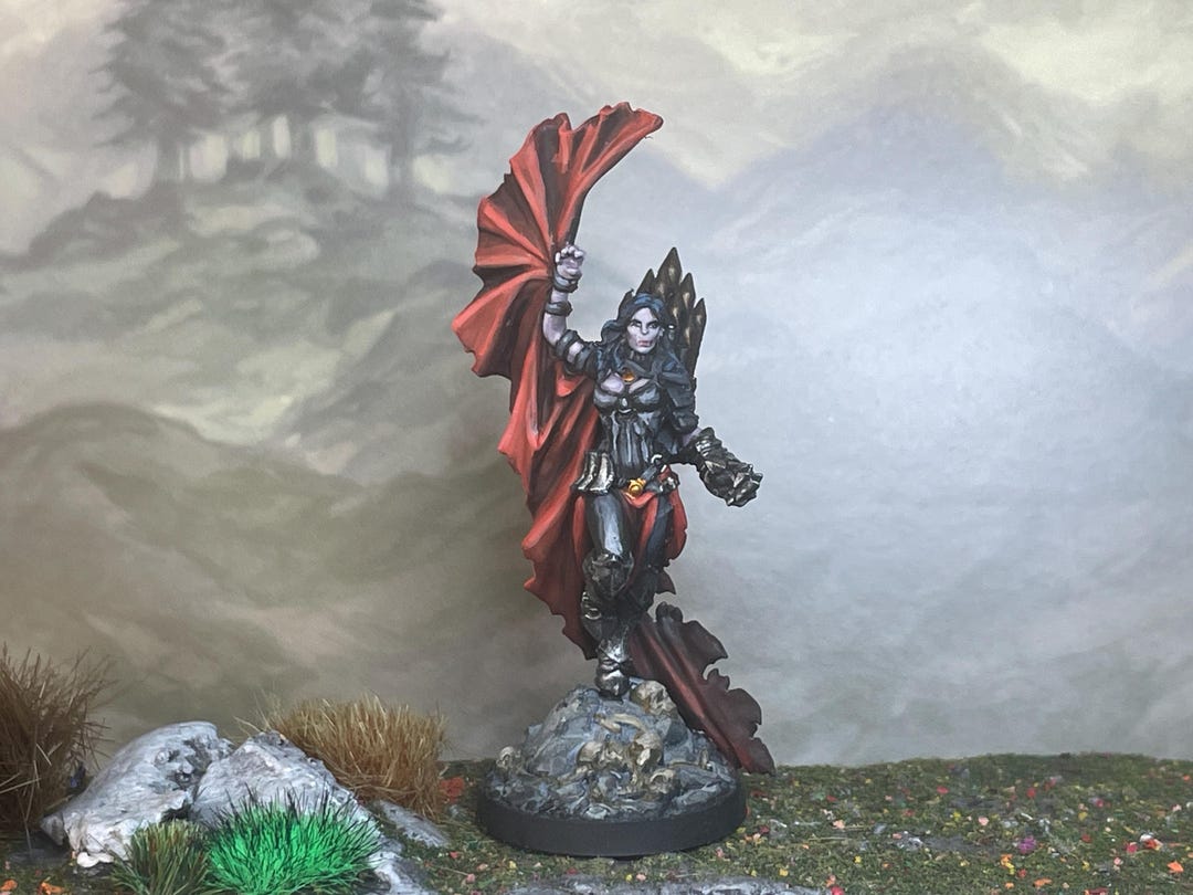 Female Vampire With Bats - Painted Miniature - D&D - Frostgrave ...