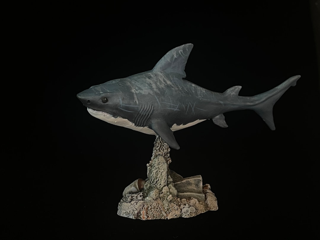 White Shark - Painted Miniature - D&D - Frostgrave - Pathfinder - RPG ...