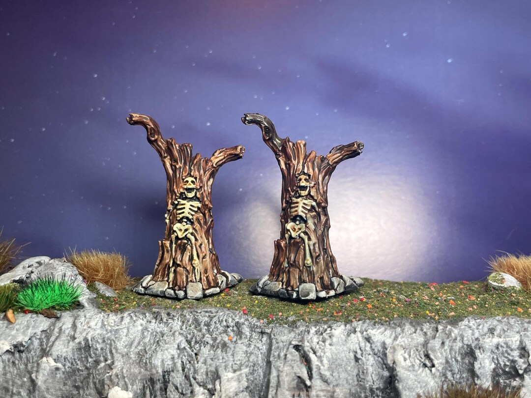 2x Creepy Tree Stumps With Skeleton, Scatter Terrain - Painted ...