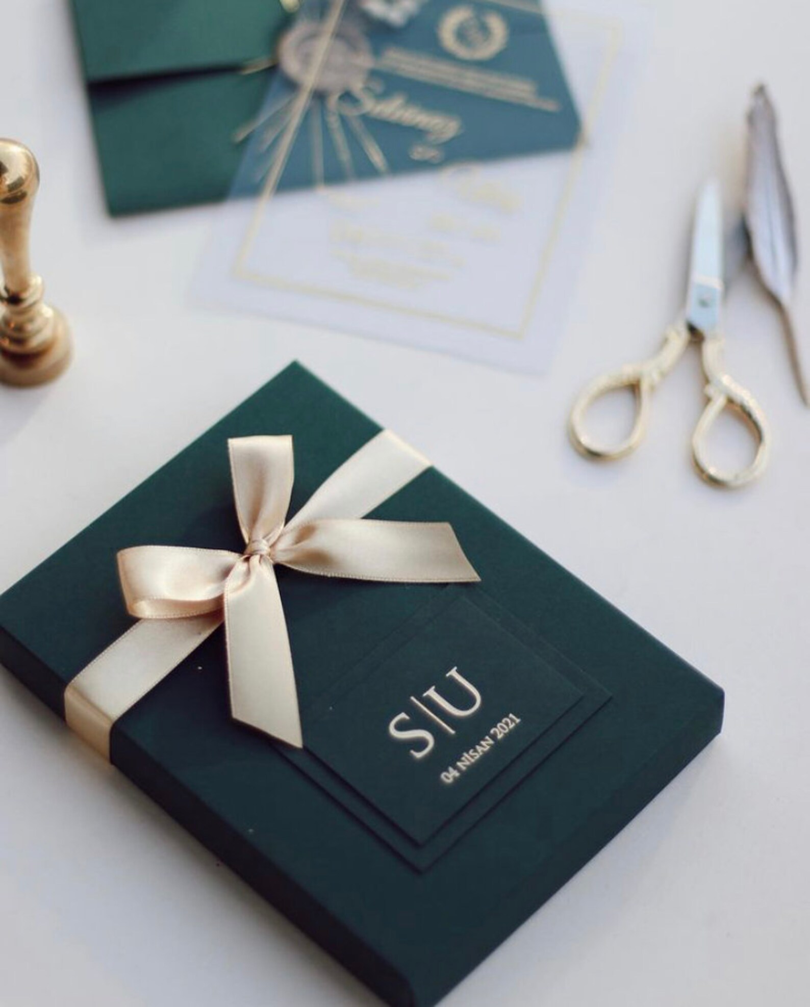 Wedding Box Set Emerald Green Box Unique Vellum Jacket | Etsy