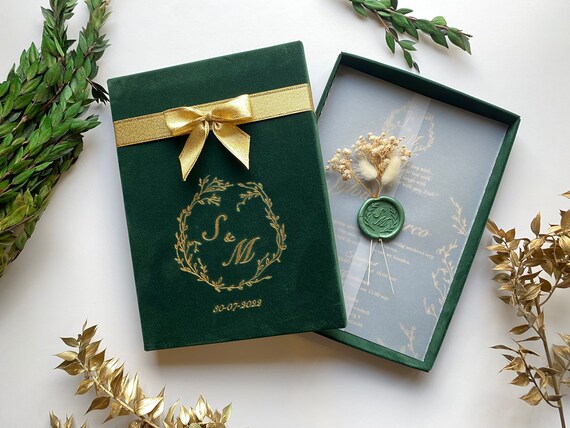 Wedding Box Set Emerald Green Velvet Box Unique Vellum - Etsy