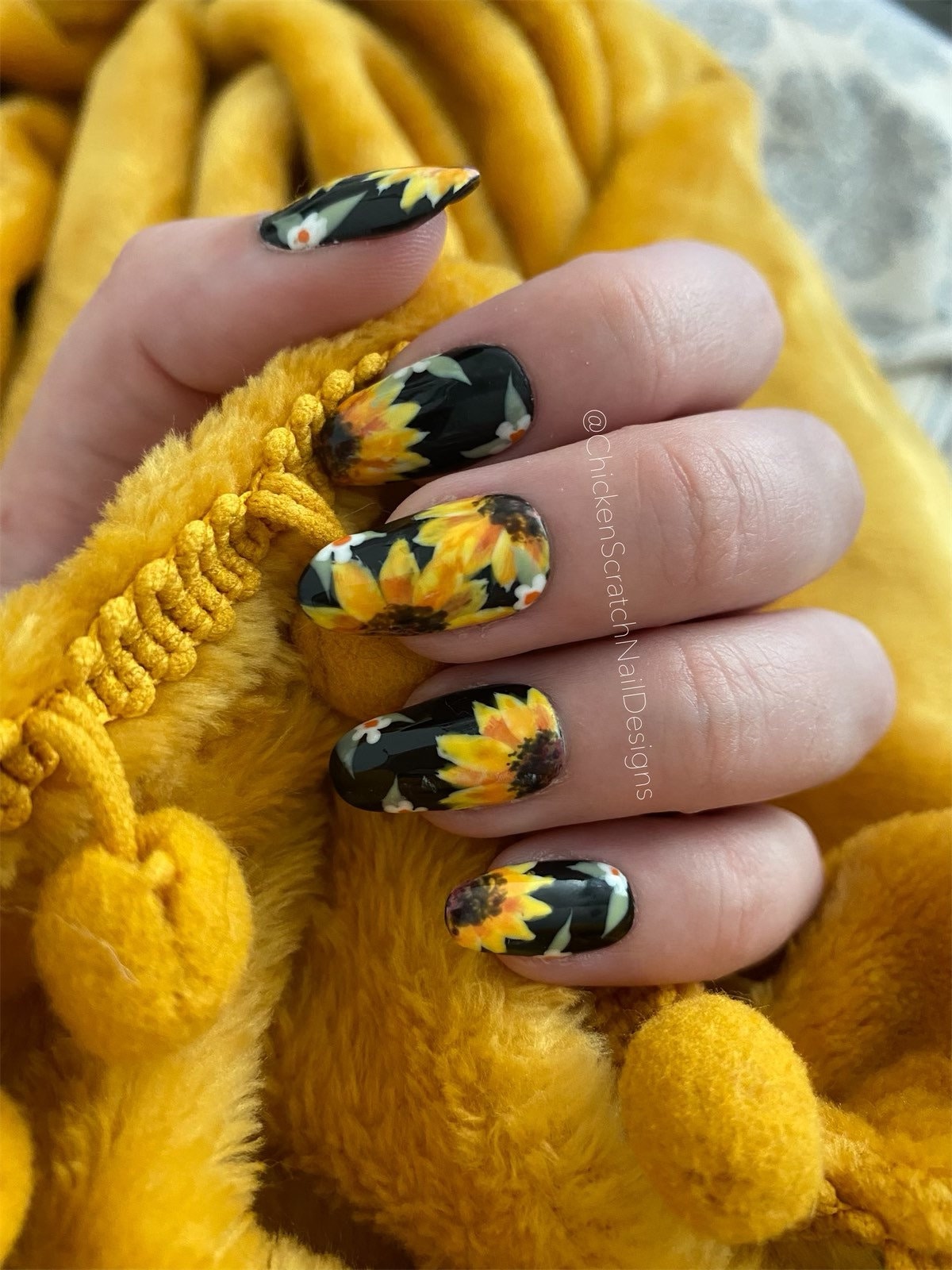 Sunflower Nail Design With Black