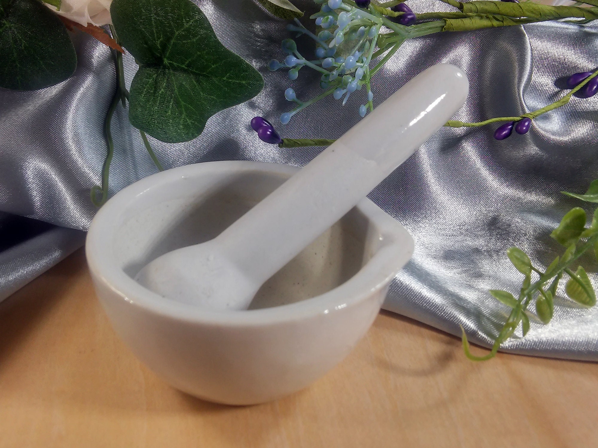 Mini Mortar and Pestle, Spice and Herb Grinder, Ceramic, Pharmacy Style ...