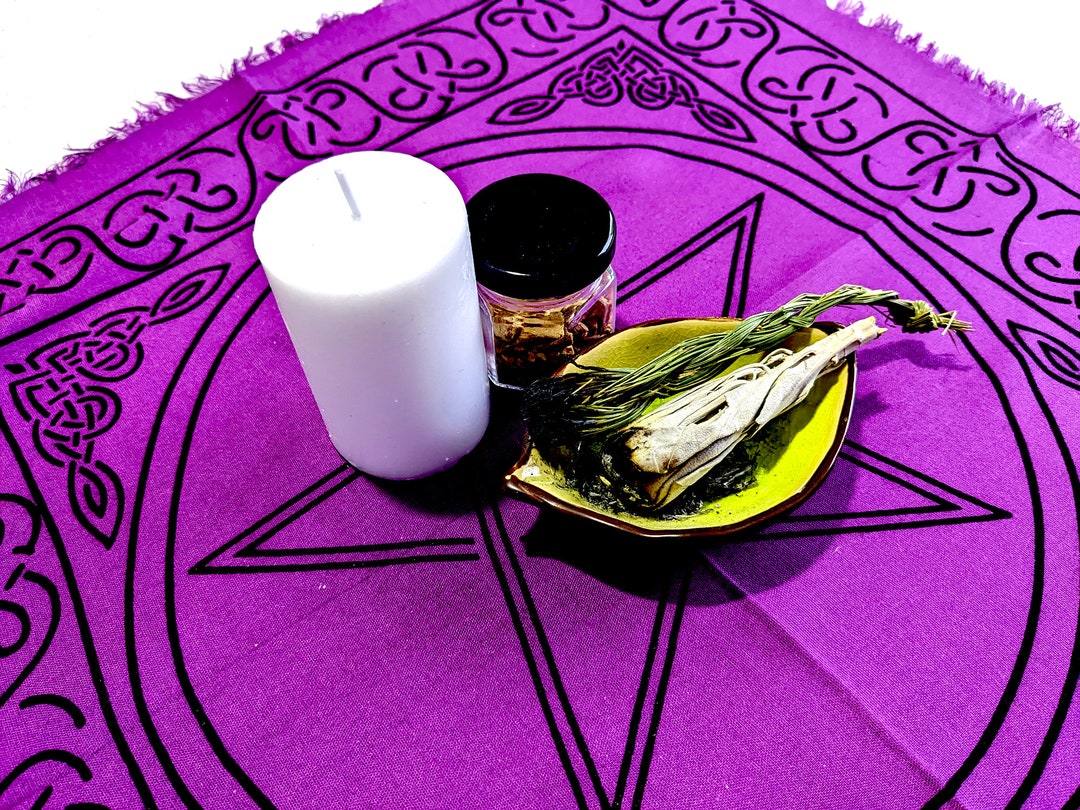 Pentacle Altar Cloth, Tarot Cloth, Purple With Black Print, 18" X 18 ...