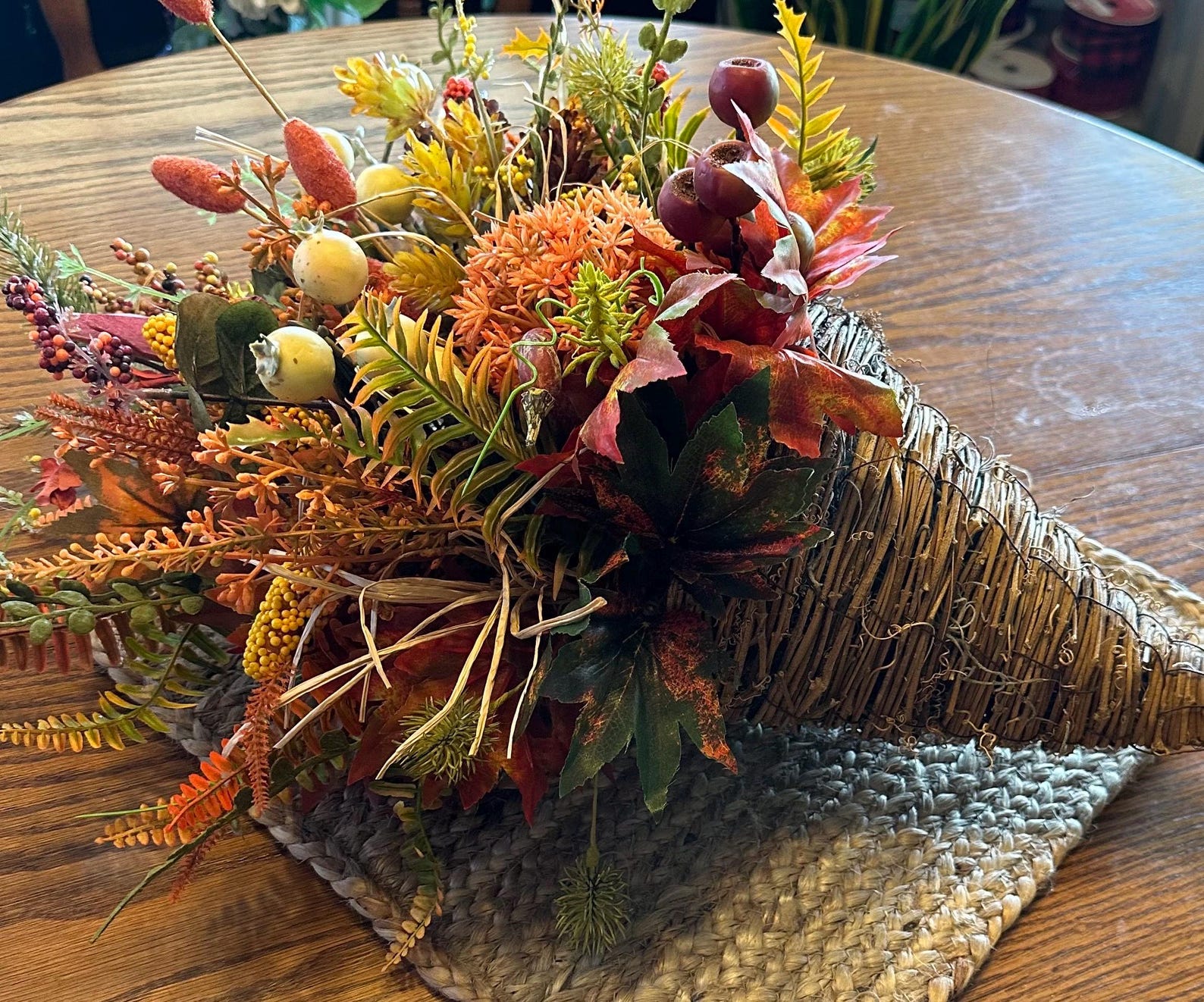 Cornucopia Table Arrangement Thanksgiving Arrangements Fall Table ...
