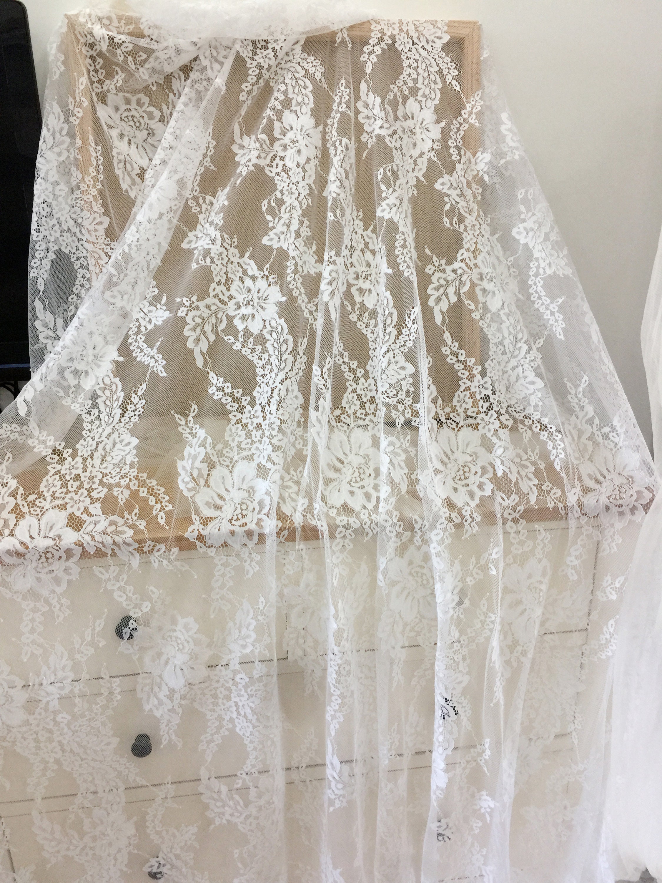 Gorgeous Chantilly Lace Fabric, Mesh Floral Lace Fabric, Wedding Dress ...