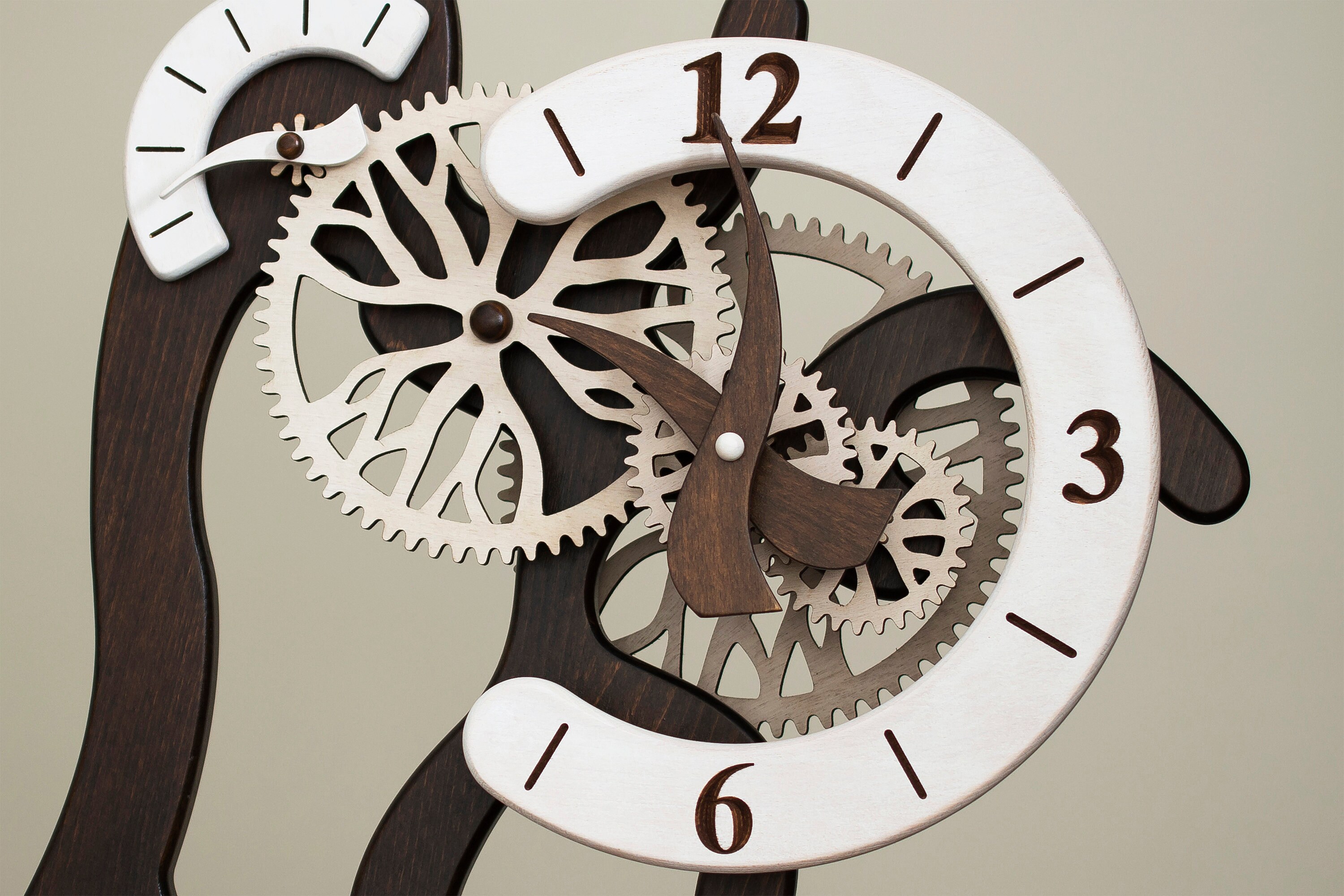 Table Clock, Wooden Gear Clock, Wood Art, Desk Clock - Etsy