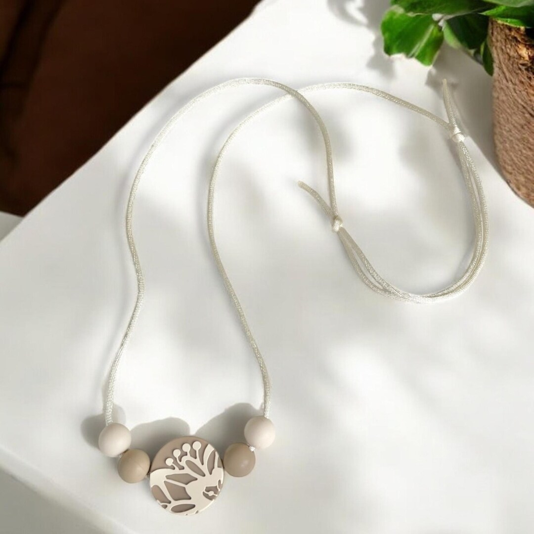 Floral Fidget Necklace - Two Tone Stress Relief Jewelry for Anxiety ...